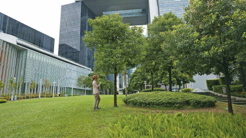 Communication | HKQF